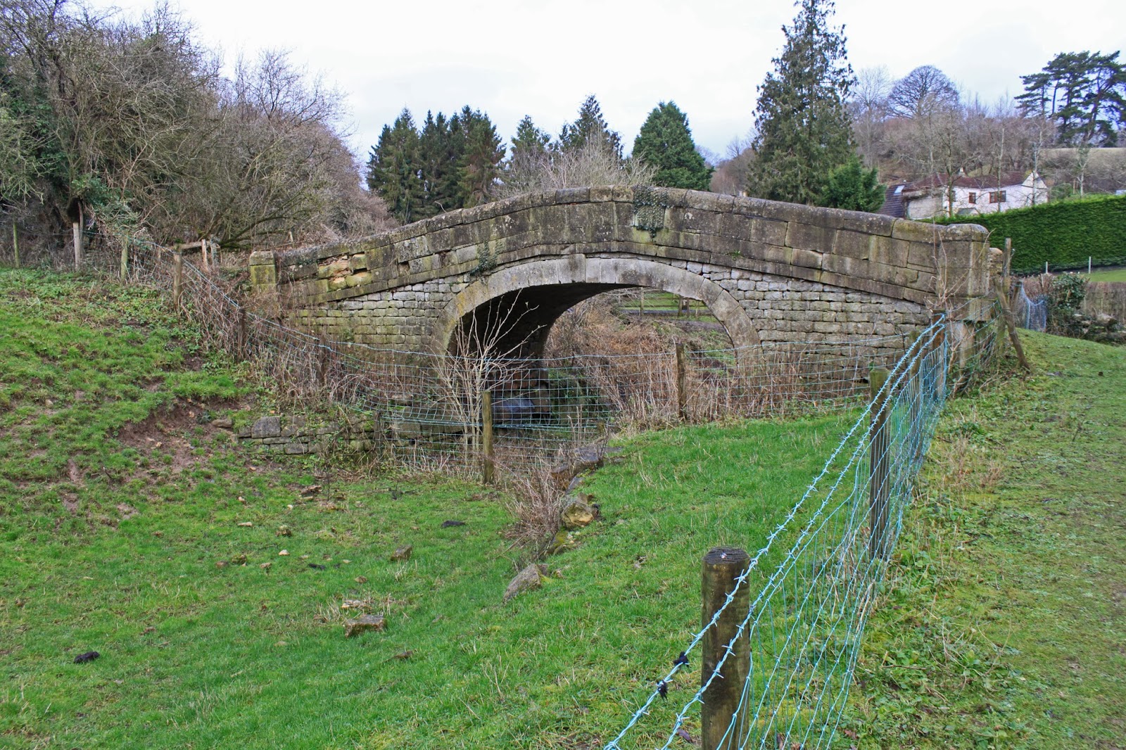 Captain Ahab's Watery Tales: Midford - Somerset Coal Canal