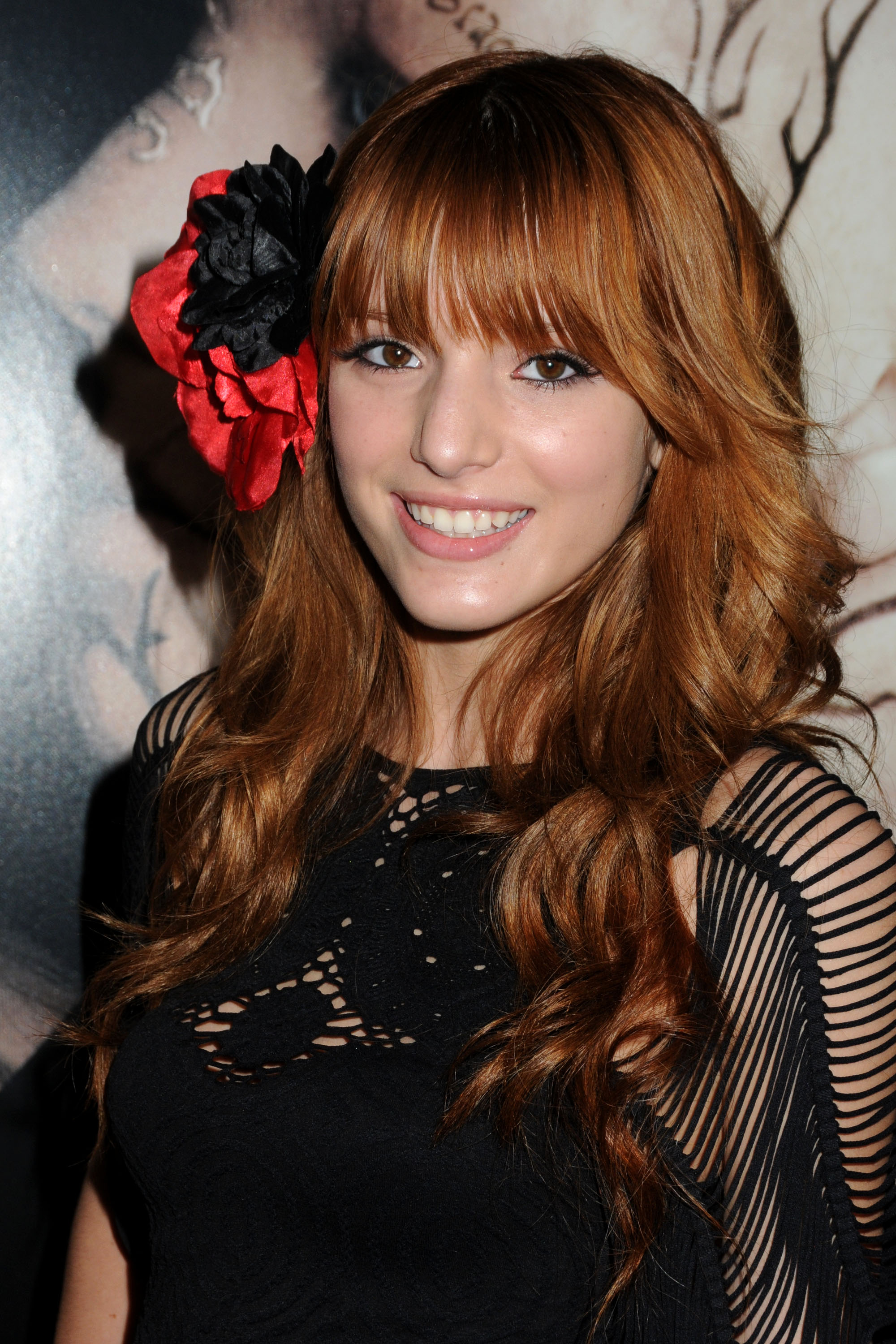 Bella Thorne pictures gallery (224) | Film Actresses