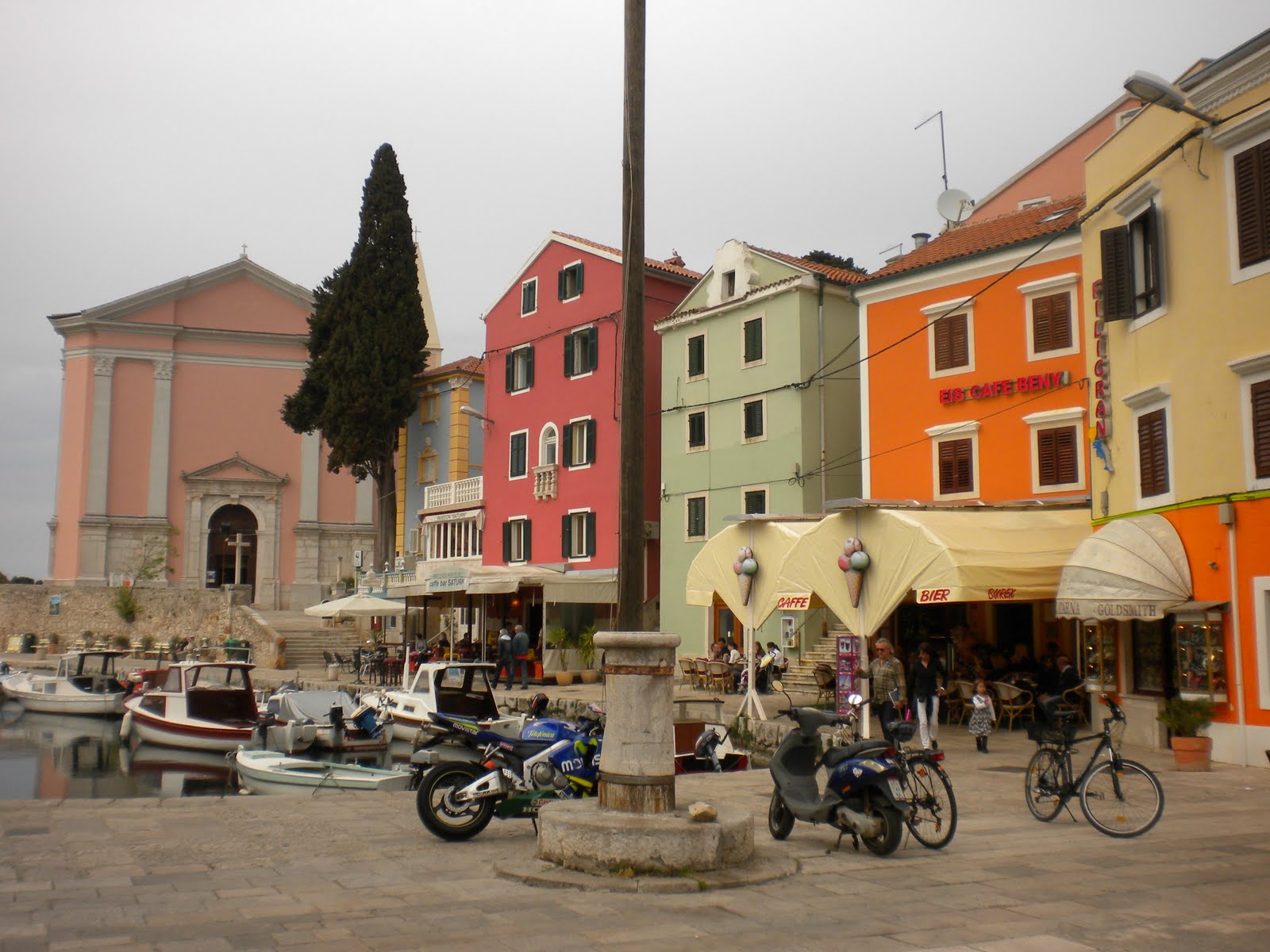 La vida en Zagreb: Ruta: Isla de Cres