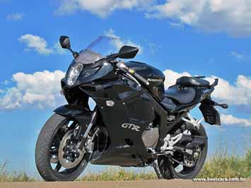 Moto Rider: Kasinski Comet GT 250r