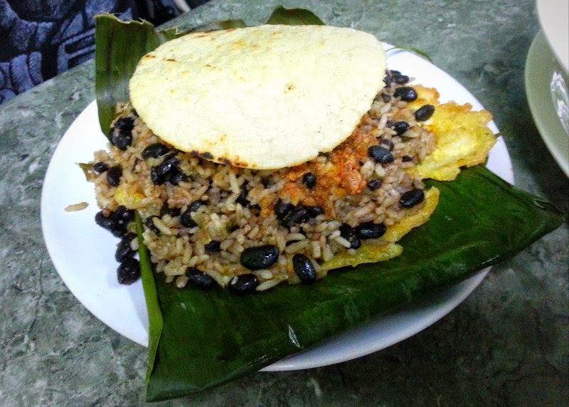 La Simplicidad Humana: Desayunar bien o mal