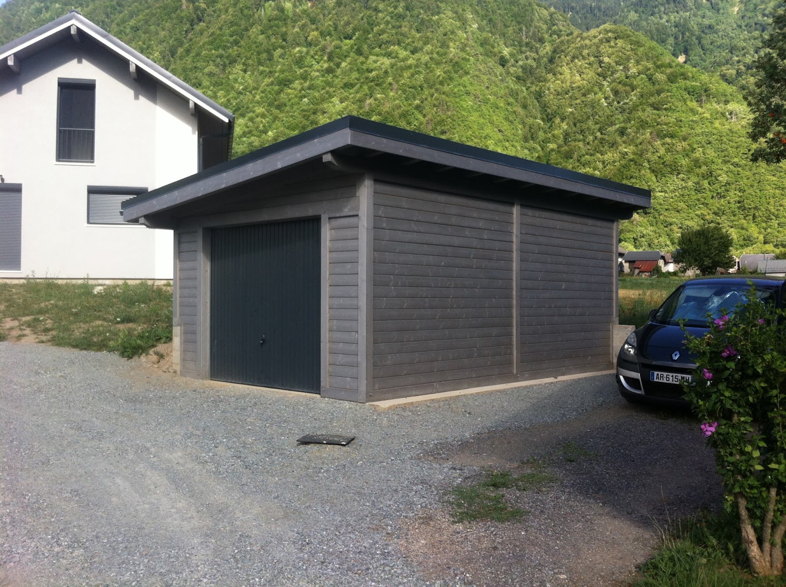 SCIERIE ANTHONY METRAL: GARAGES