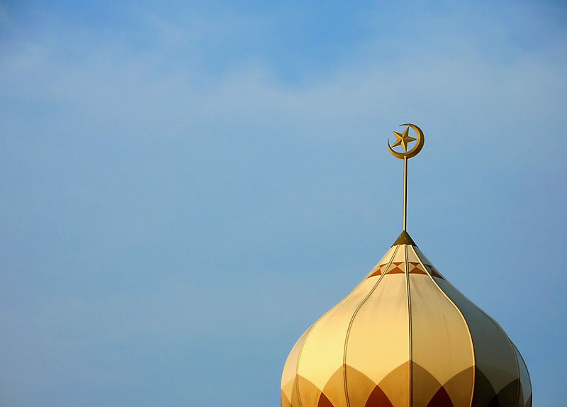 Facts Behind Crescent Moon and Star - Islam - Blend Society