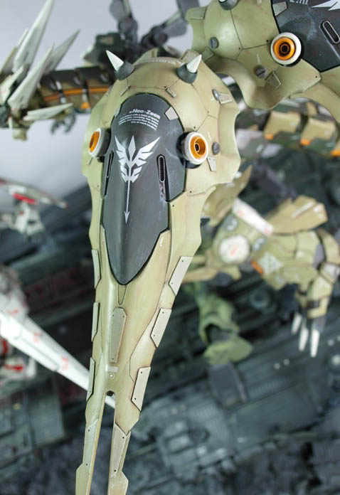 Dragon Head Kshatriya VS Unicorn Gundam Centaur custom build with Diorama