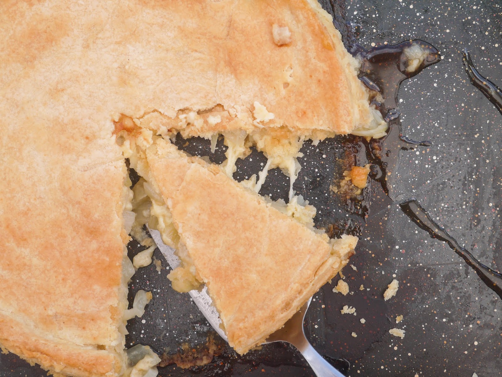 This Muslim Girl Bakes: Cheese and Onion Pie.