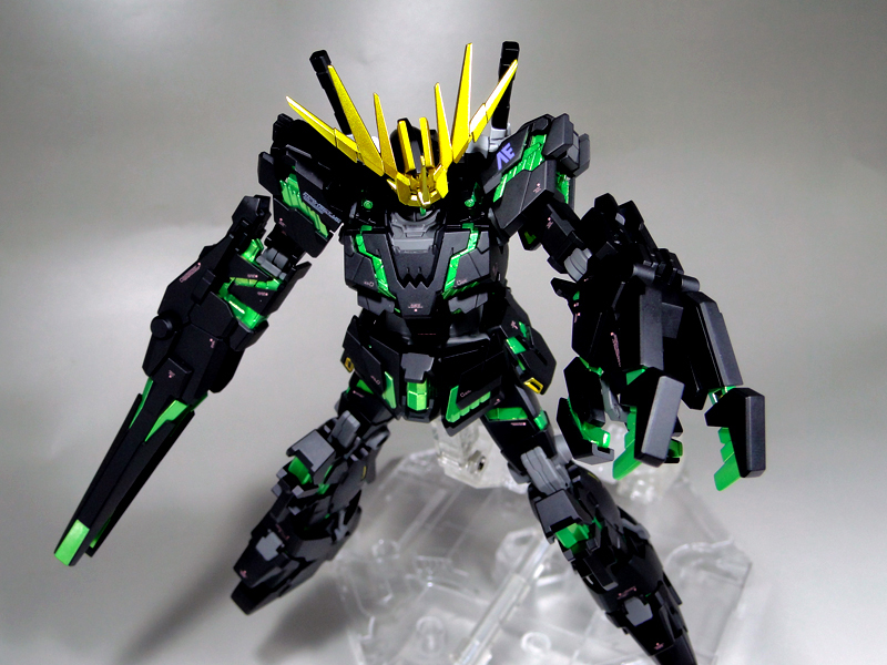 HGUC 1/144 Banshee with Green Frame