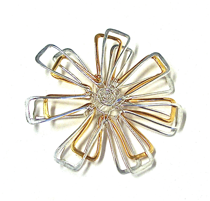 WireWorkers Guild: SCARF PENDANT