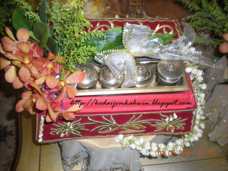 A new journey for us..Bismillah..: Barang hantaran & tepak sirih