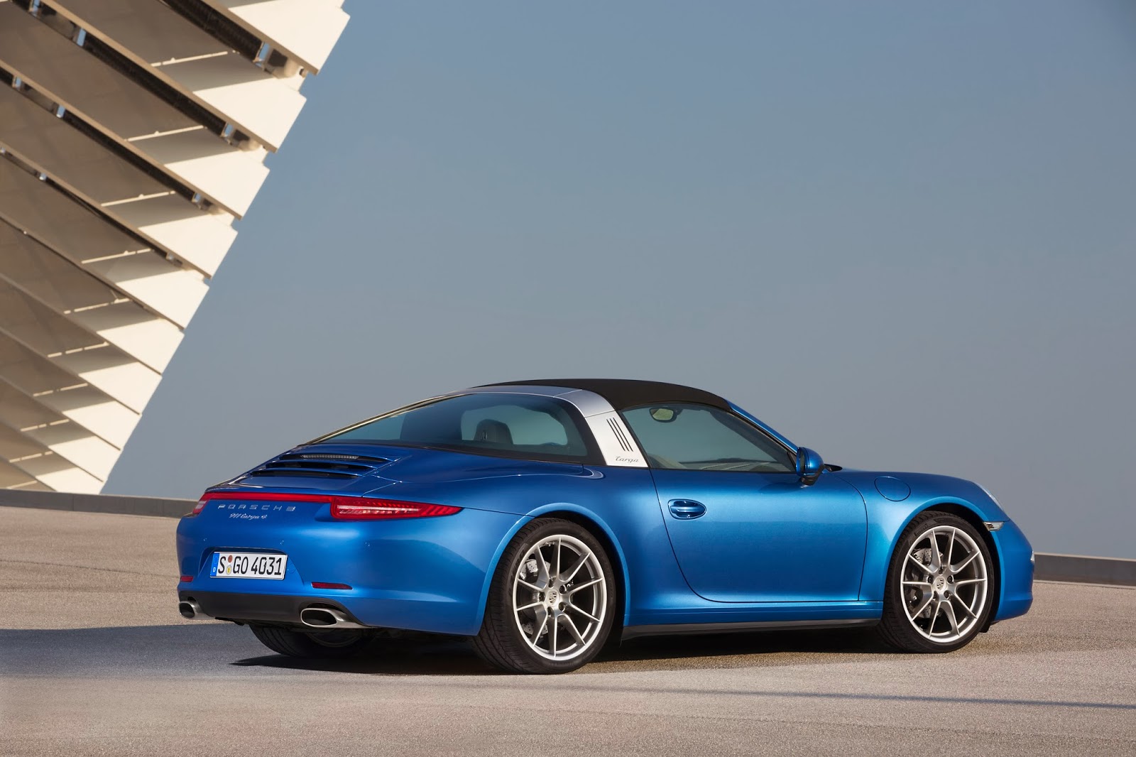 Porsche 911 Targa: um clássico moderno