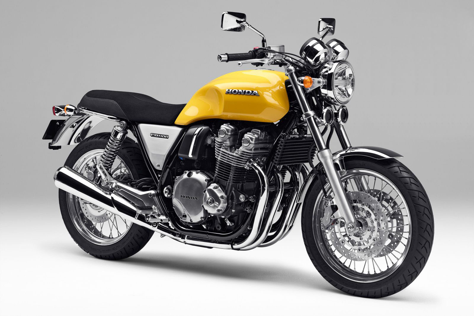 Classic and modern: Honda shows CB1100 with retro design