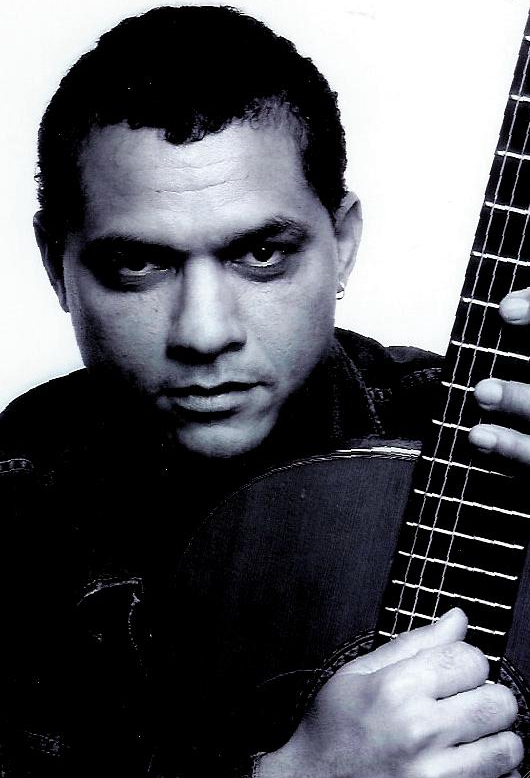 Que bolá Paris: MIGUEL RIVAS