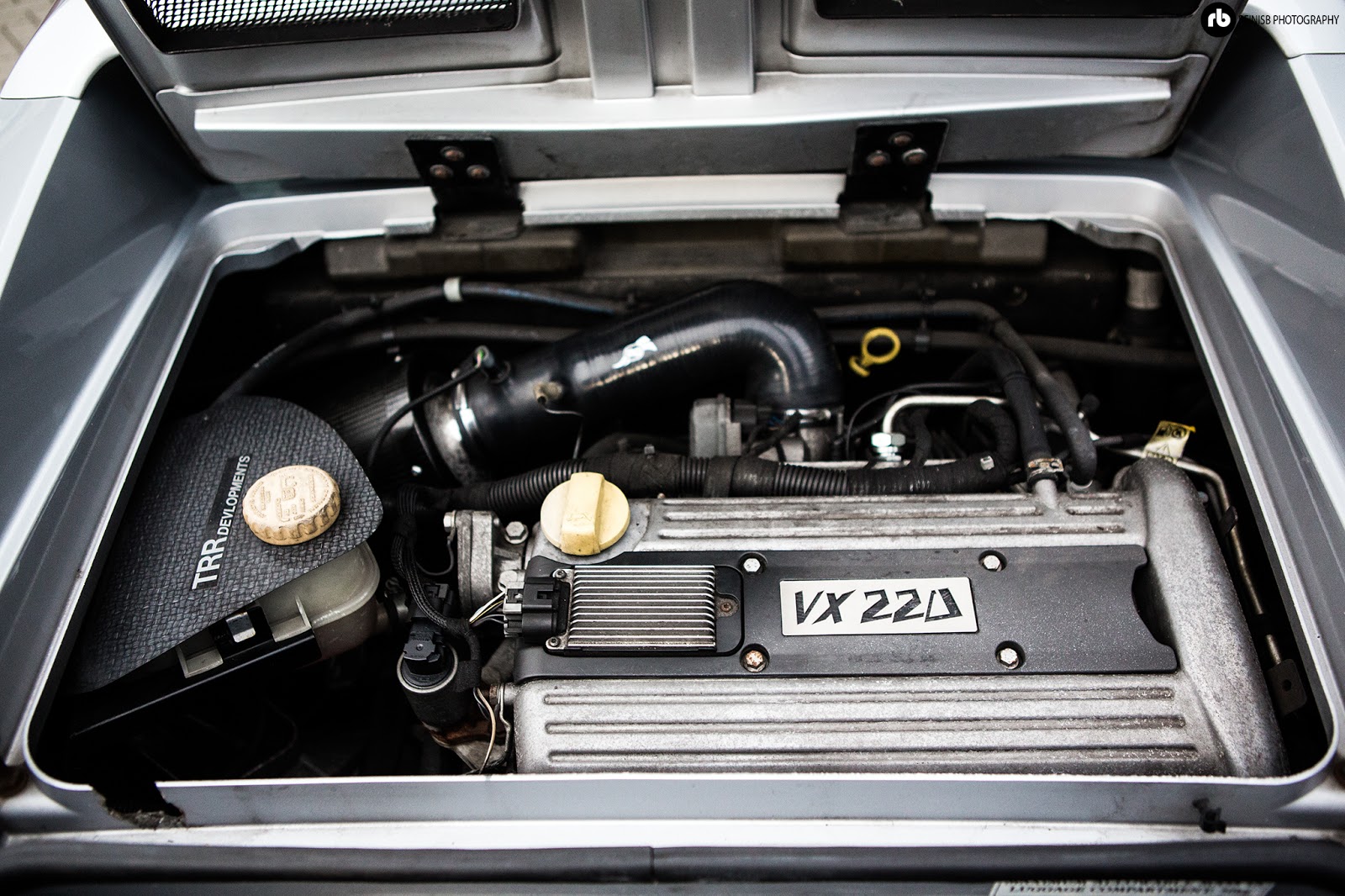 Vauxhall Vx220 Engine