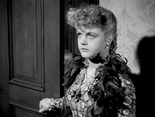 Examining the Movie career of Angela Lansbury: Gaslight (1944)