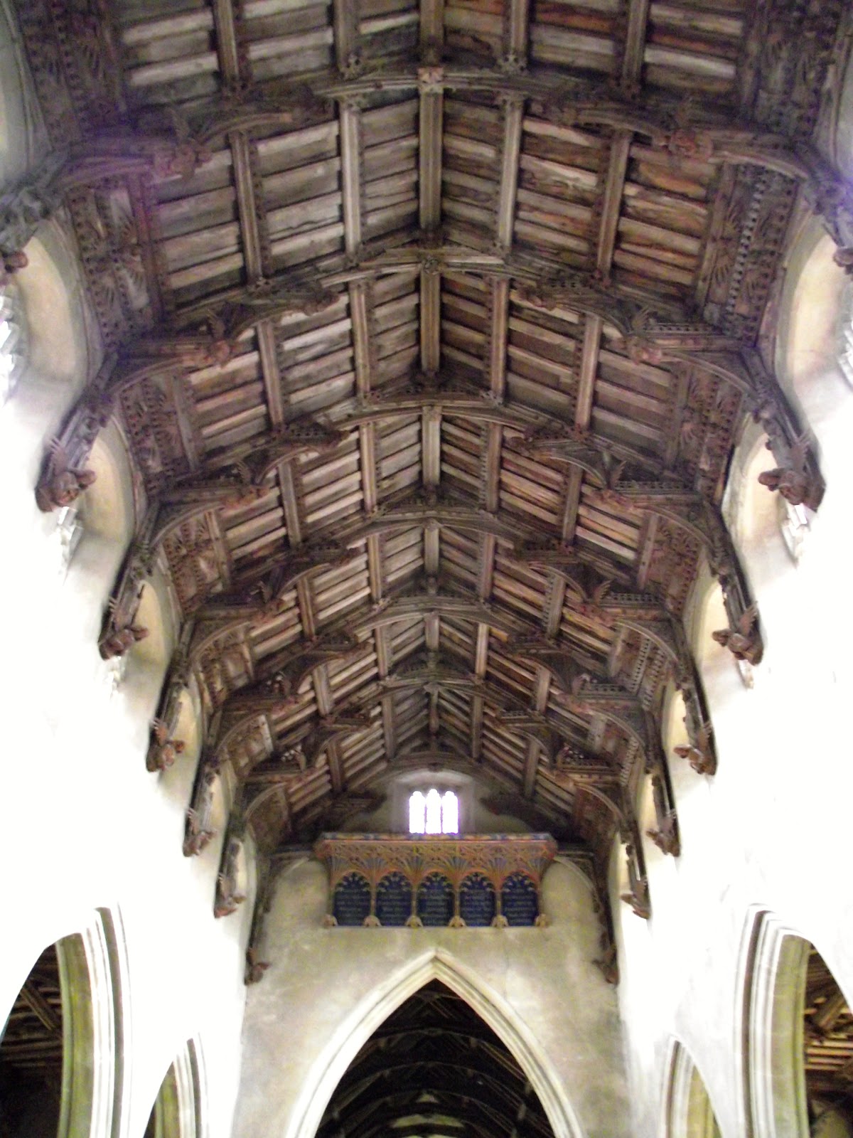 Montys England: Woolpit: Of Wolves, Green Children & Green Men.