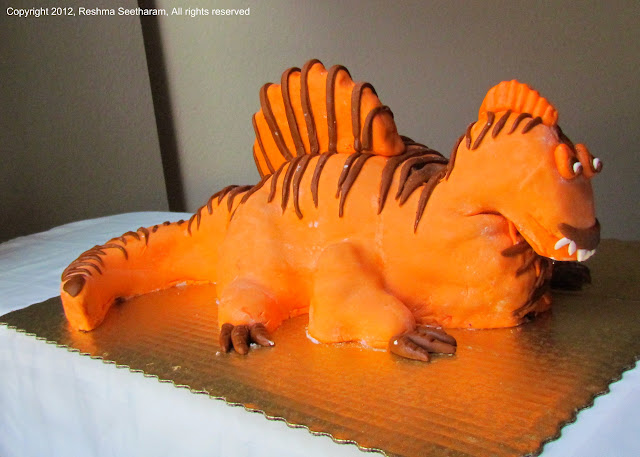 Spinosaurus Cake!