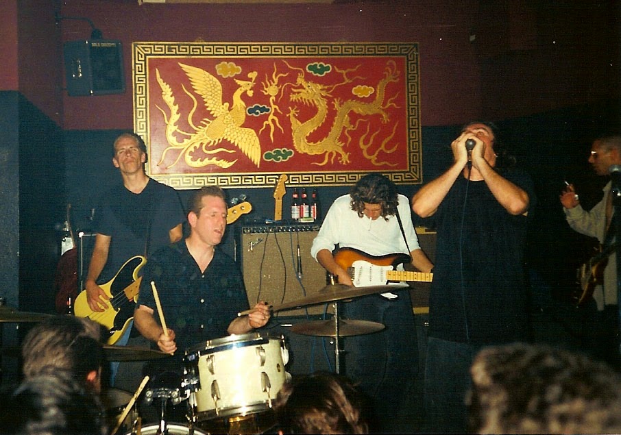 Harmonica & Blues Essex: The Red Devils – King King.