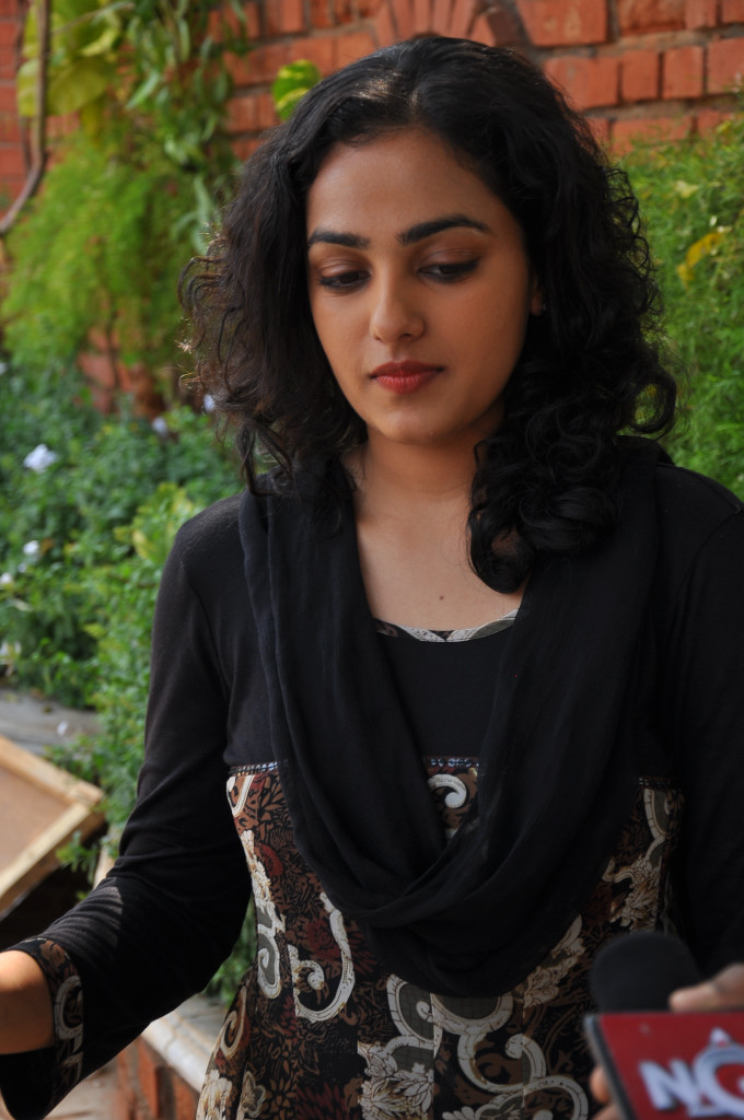 Nitya Menon At Okkadine Movie Shooting Photos