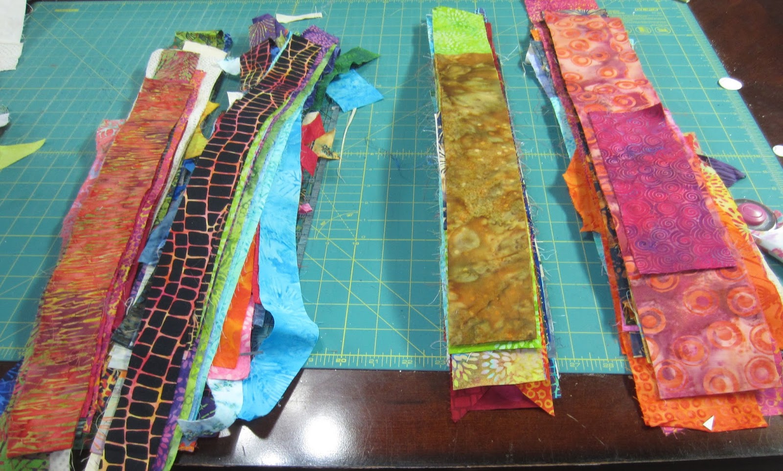 Bejeweledquilts by barb: SCRAPPING IT!!! SMALL TWIST TO THE JELLY ROLL ...