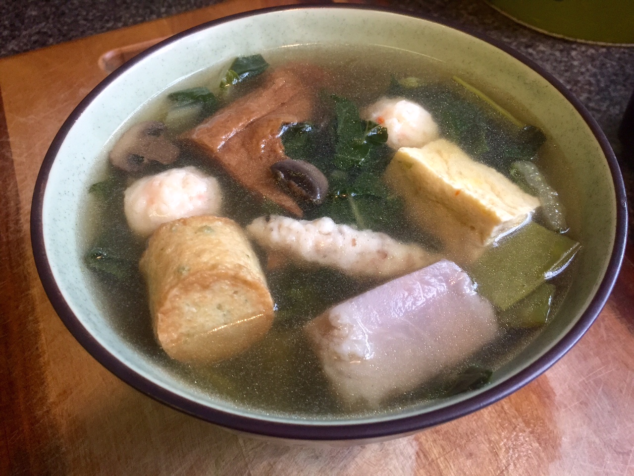 Vegan Crunk: Weird Vegan Meat Hot Pot!
