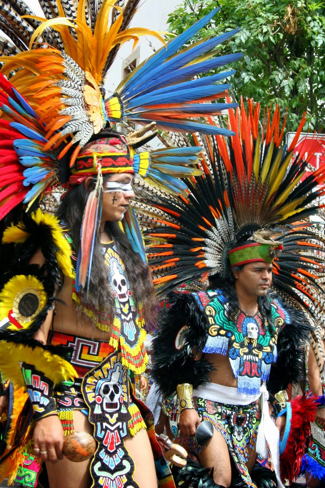 violetas: EL IMPERIO AZTECA(*) (MEXICAS)