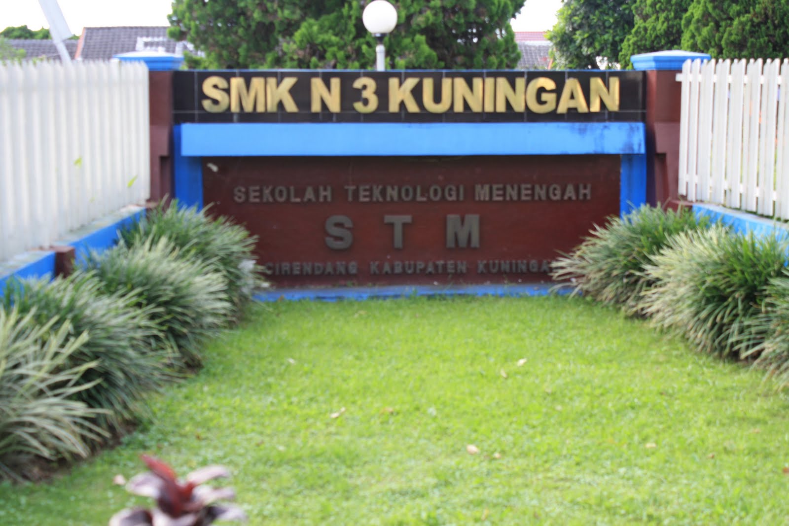 CULTURED SCHOOL ENVIRONMENT: Keindahan Alam SMK Negeri 3 Kuningan