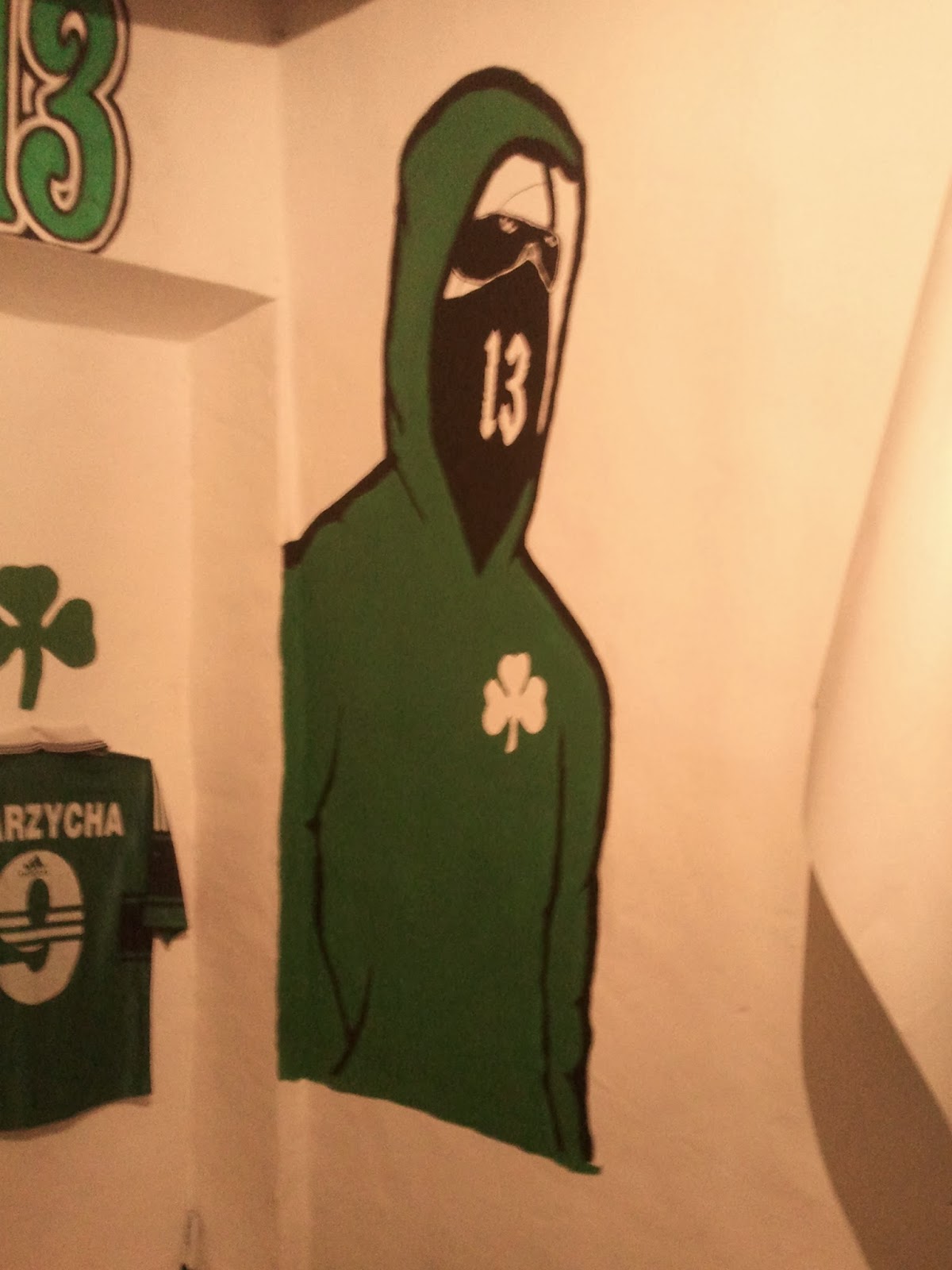 SERIFOS GATE 13: New graffiti in our home!