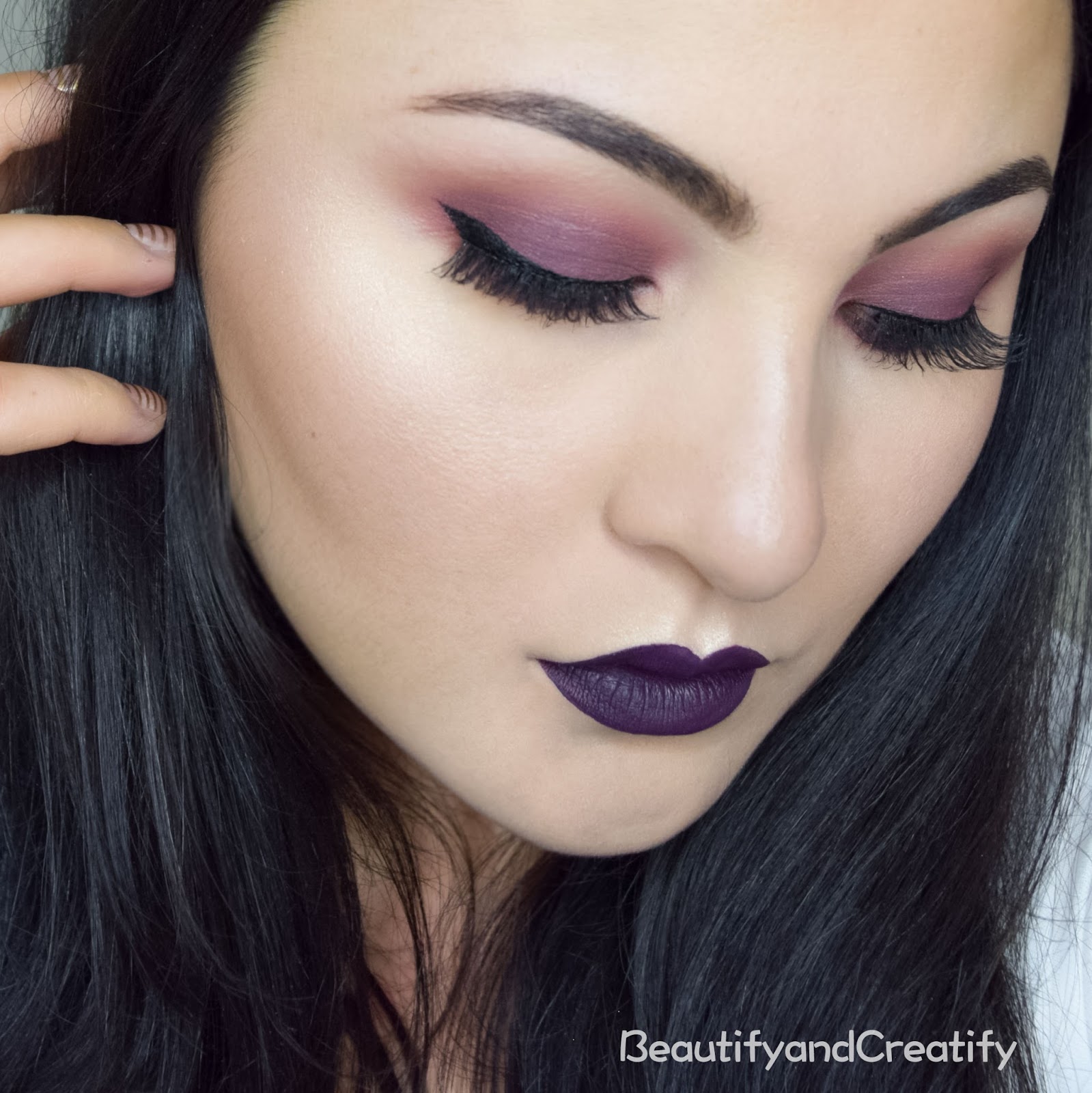 Dark Purple Smokey Eye Makeup