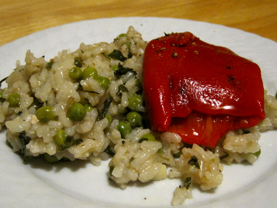 Vegan à Montréal: Risotto aux pois verts et au citron avec poivrons ...