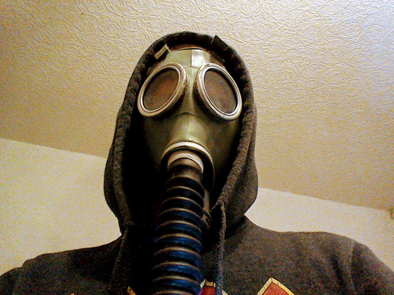 Mr. Aphoristic: Polish ML gas mask review