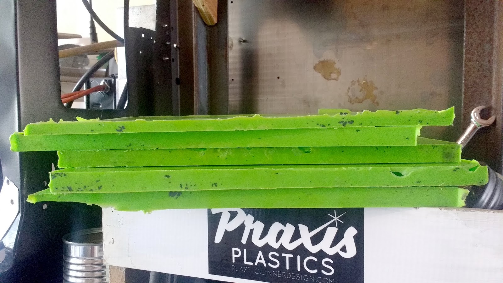 Praxis Plastics: Tour of the Sheet Mold!