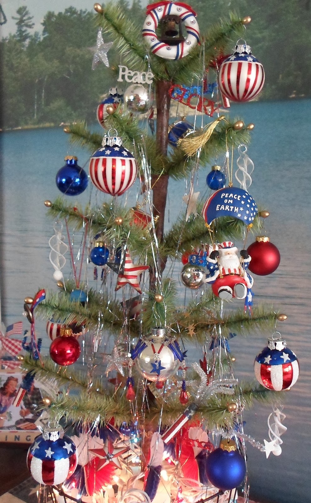 Happier Than A Pig In Mud: 4th of July Tree-2016