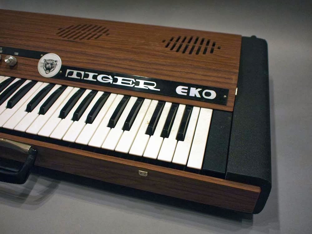 MATRIXSYNTH: Vintage 1969 EKO Tiger keyboard/piano/synthesizer