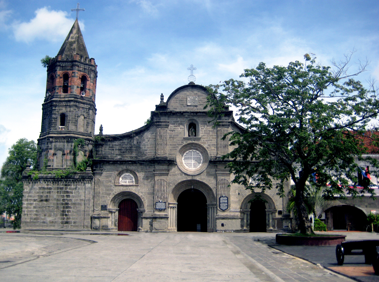Visit to Barasoain Church, Malolos Bulacan | enjoying wonderful world