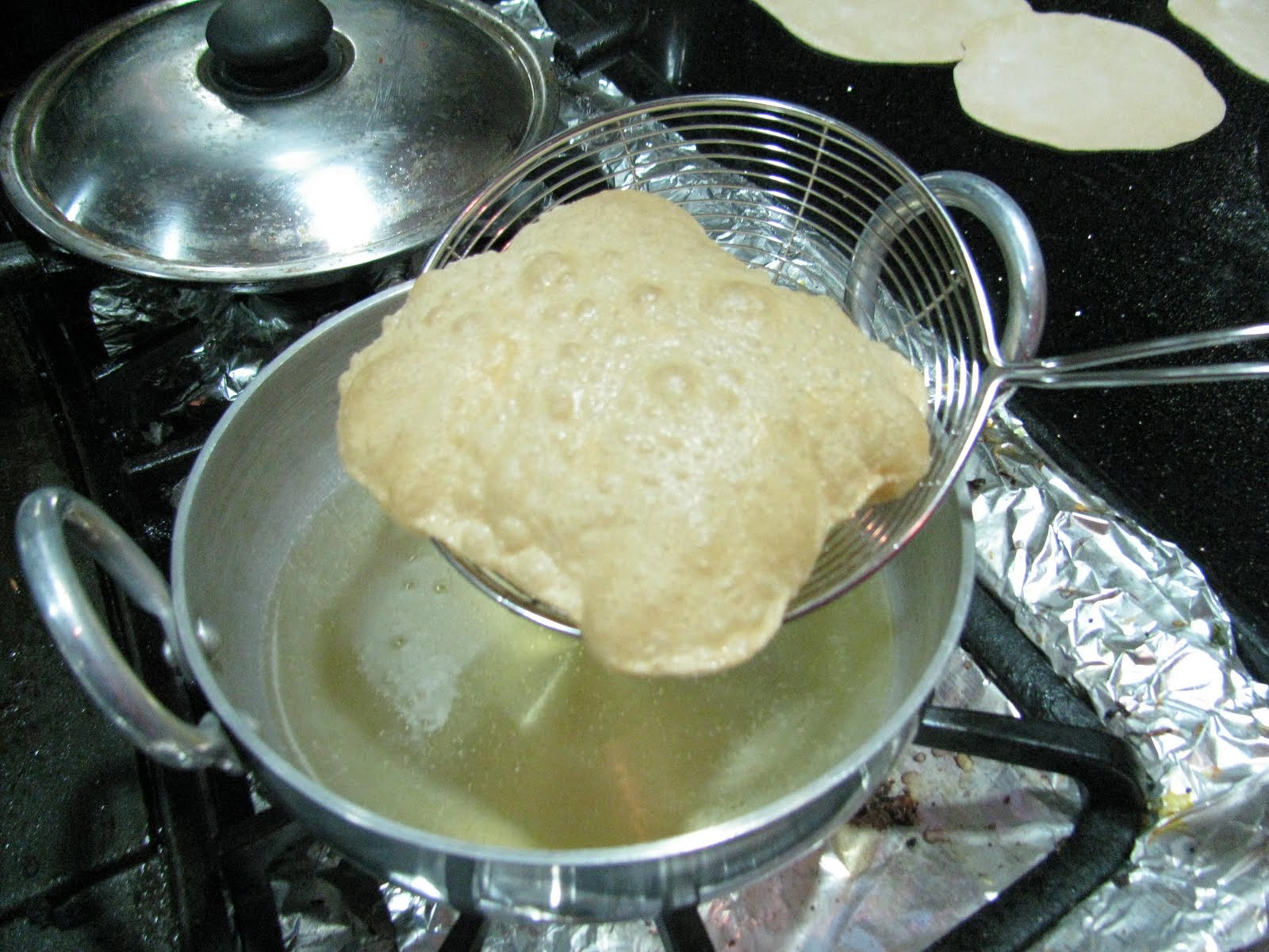 Food Slice: Fluffy Puri/ Poori/ Indian puffed fried flatbread
