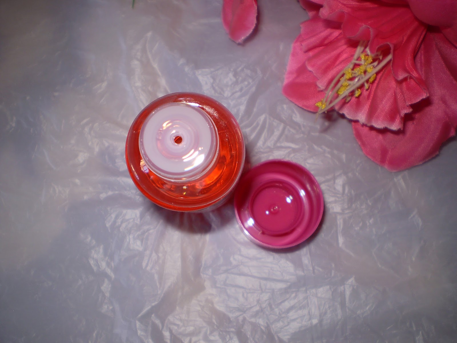 PINK BLOSSOM - TISSUE OIL || BRAMLEY - Blue Poinsettia