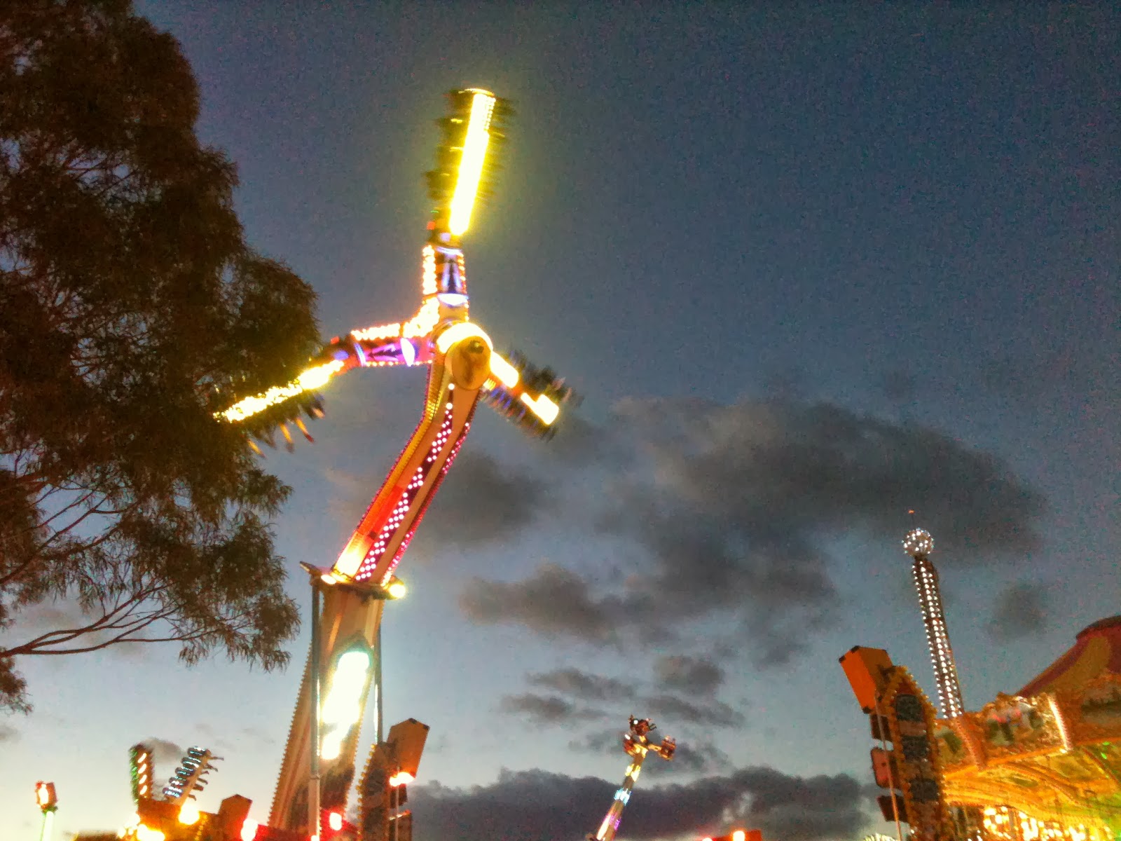 Three Between Toddler & Teen: Family Fun at the Perth Royal Show!