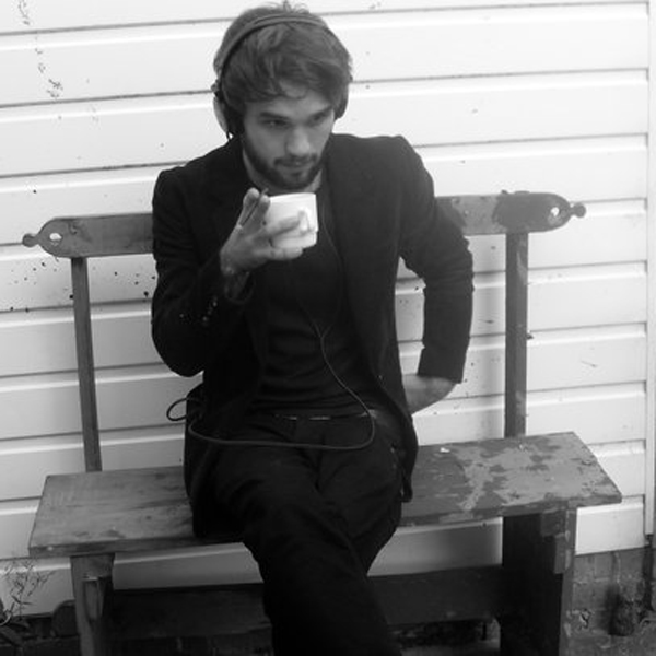 REVIEW: Stray Ghost | goodemyles88