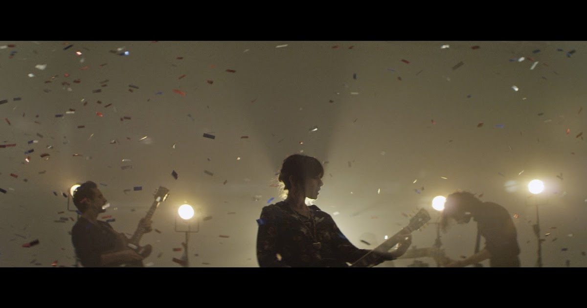 Howling Bells unveil video for new single "Your Love"
