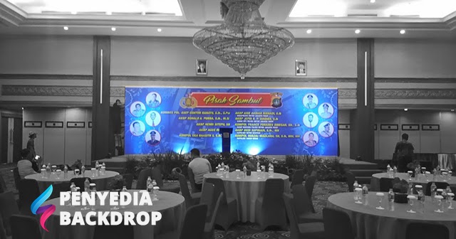 Contoh Backdrop dalam Ruangan