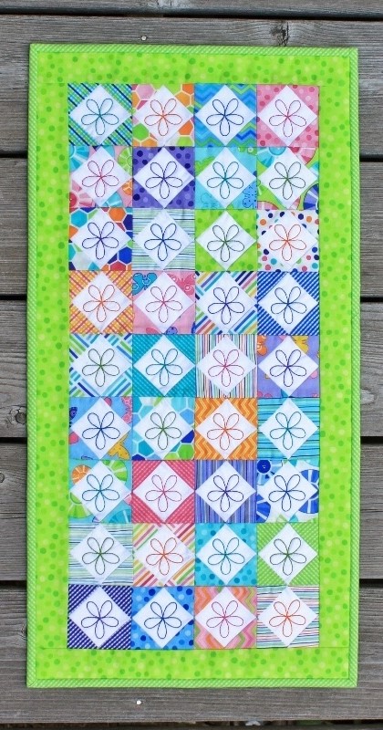 Happy!! – Free Mini Charm Pack Pattern