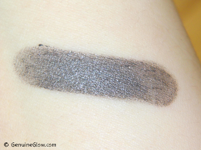 Genuine Glow: Vapour Beauty Mesmerize Eye Color Treatment in Storm Review