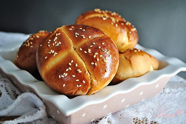 Lussi`s World of Artcraft: Земели - бързи хлебчета / Semmel Rolls