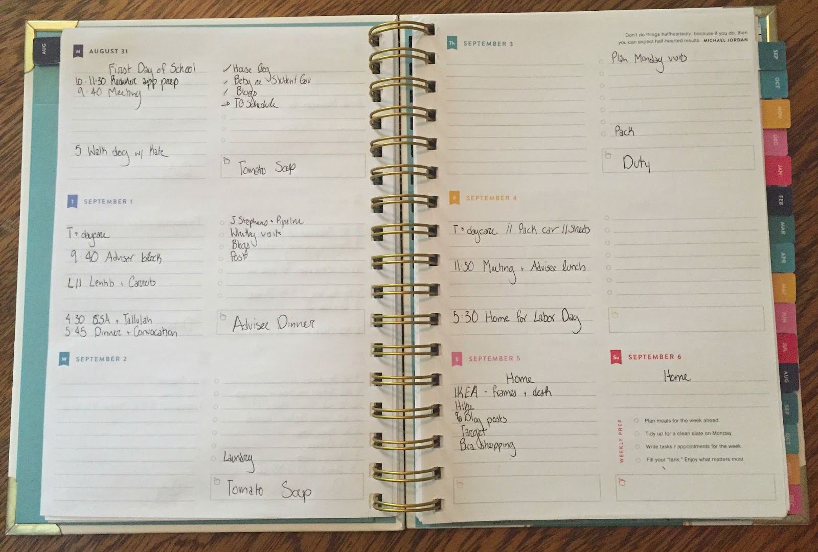 professionalish-day-designer-vs-simplified-planner