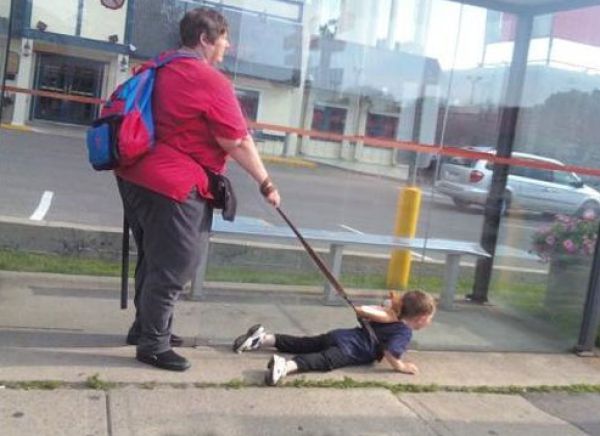 20 Examples of Weirdly Careless Parenting | sussurroeterno