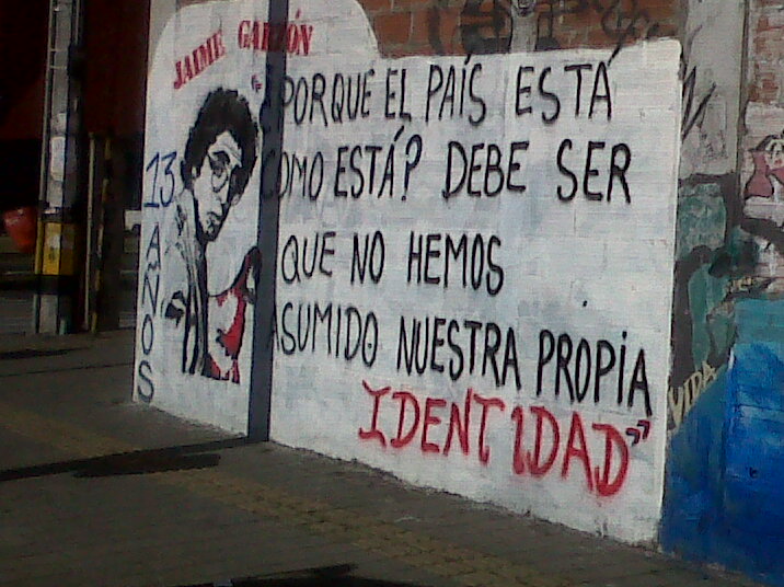 Medellín es un graffiti: Jaime Garzóm se hizo graffiti