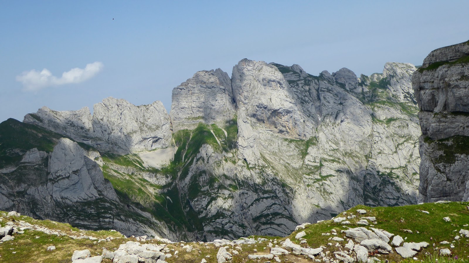 Alpstein-Wanderung von der Stauberen hinüber nach Wildhaus – Wandern ...