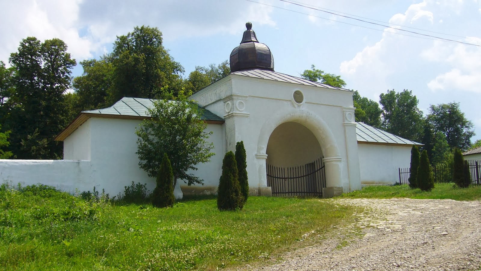 MONUMENTE ISTORICE DIN ROMANIA : Conacul Miclescu