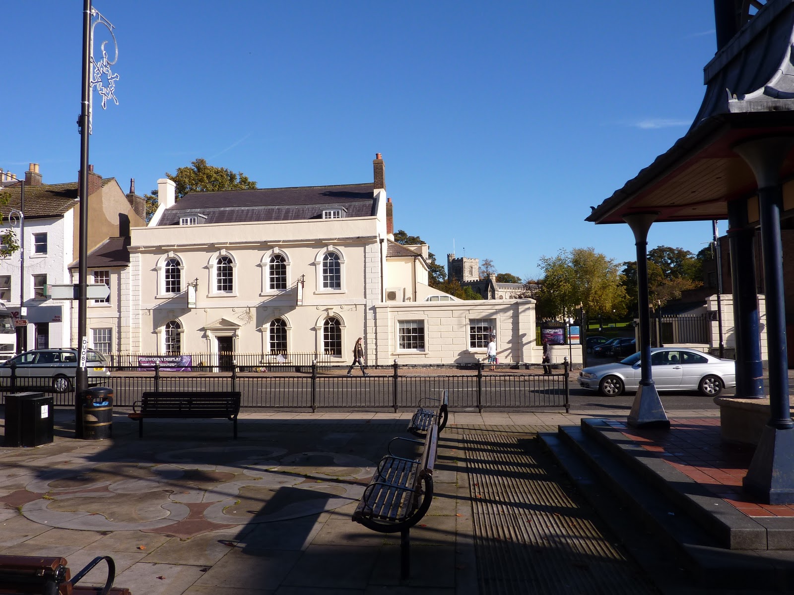 About Dunstable : Shops & Businesses in Dunstable