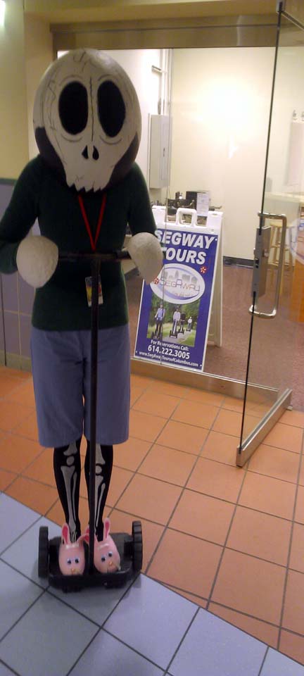 Belle the Cat: "They Might Be Giants Cosplay?"