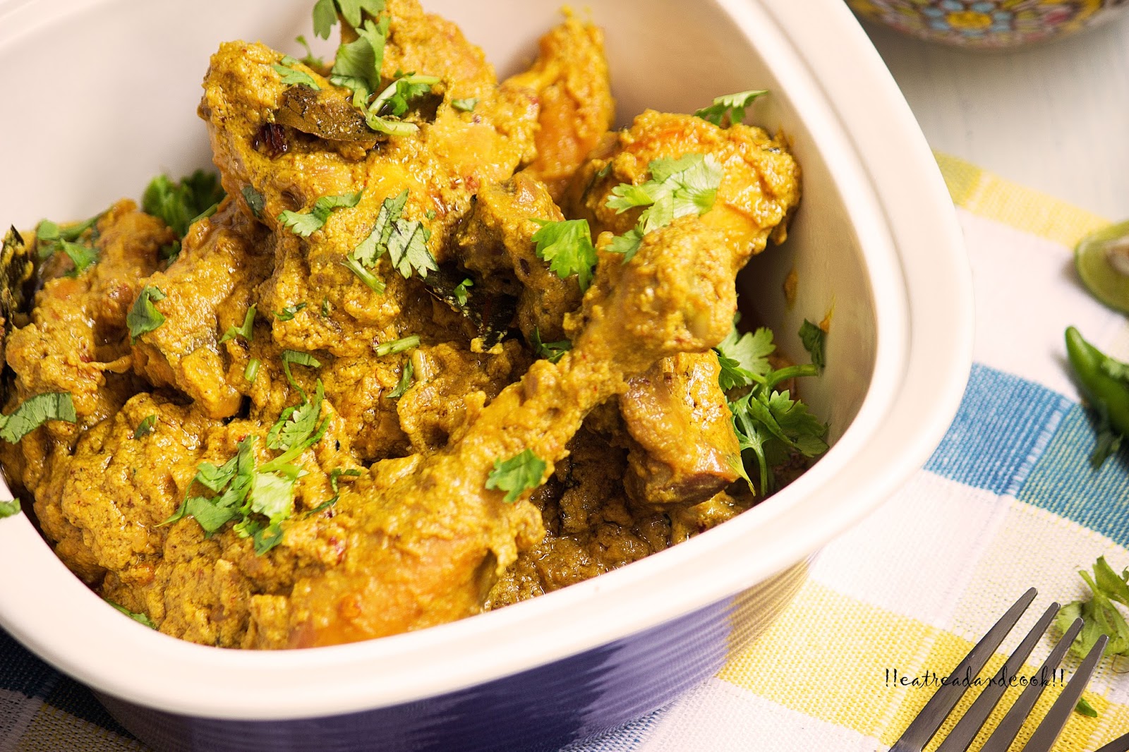 Posto Murgi / Bengali Chicken with Poppy Seeds Paste Curry